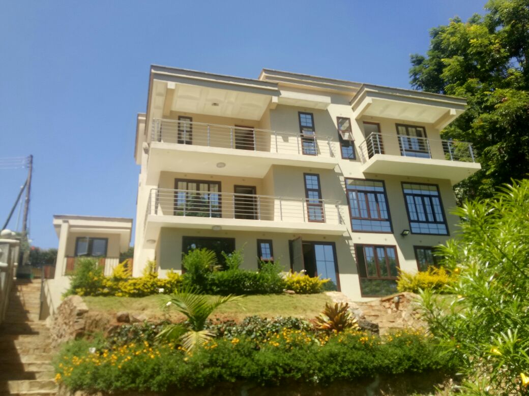 4 Bedroom Mansion for sale, Kitusuru | KITO